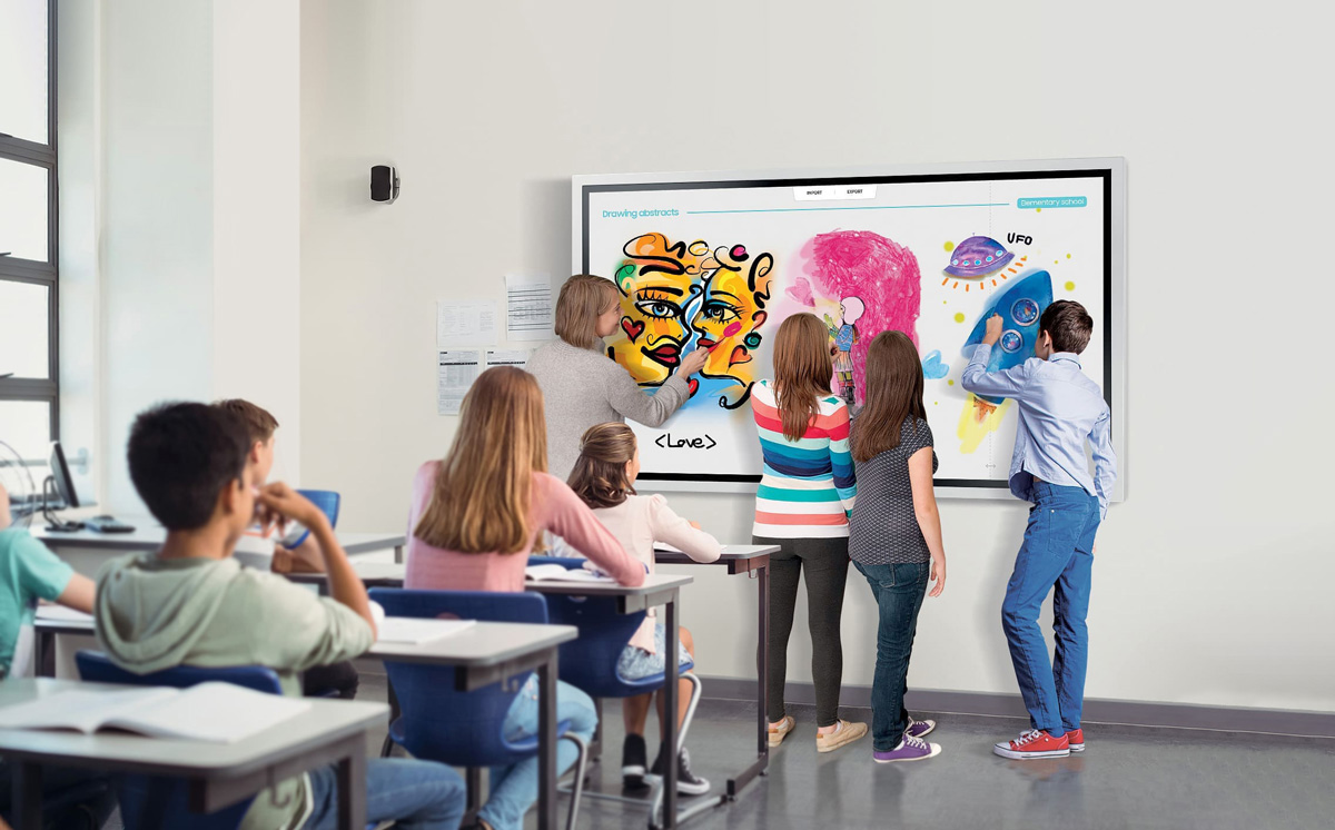 Lavagne Multimediali: vantaggi di una didattica interattiva